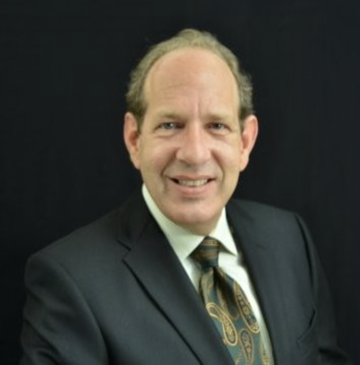 Remote Financial Analyst Builds Flexible Consulting Business